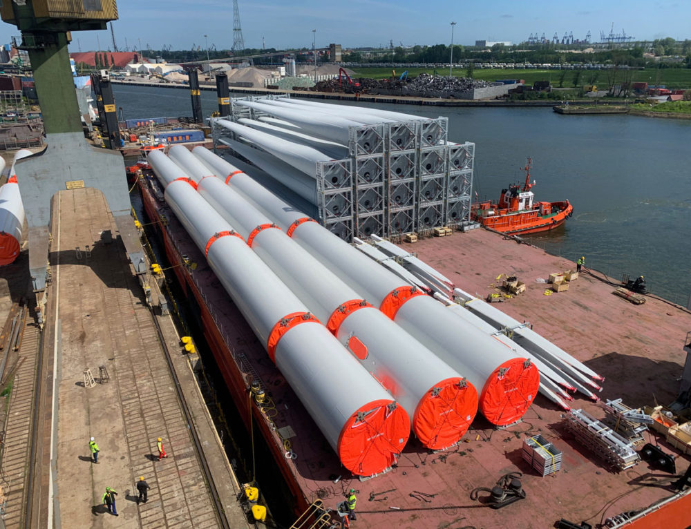 Sea transport of 72 wind turbine blades by barge - wind turbine blades ...